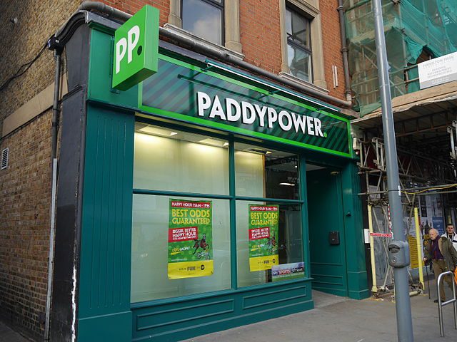 Flutter issues jobs warning amid Paddy Power shop closures