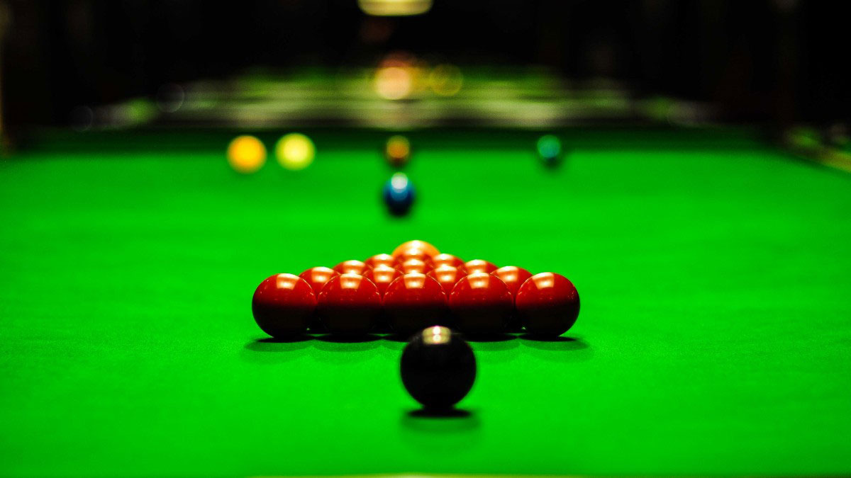 Snooker pro Mark King suspended for match fixing