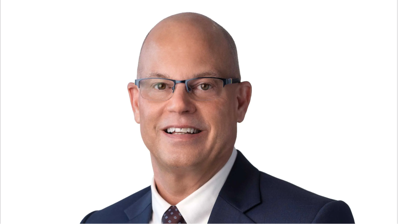 GCGRA CEO Kevin Mullally steps down, chair Jim Murren steps up